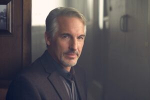 Who Is Brian Benben? All About the American Actor’s Career and Legacy ...