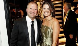 Who is Tilman Fertitta? All About the CEO of Landry’s and His Billion ...