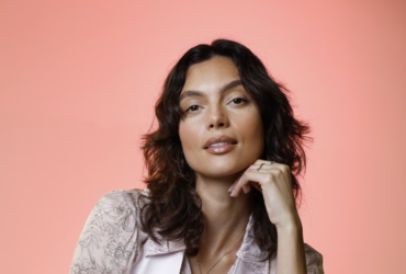 Who Is Charlee Fraser? All About the Australian Model and Actress ...